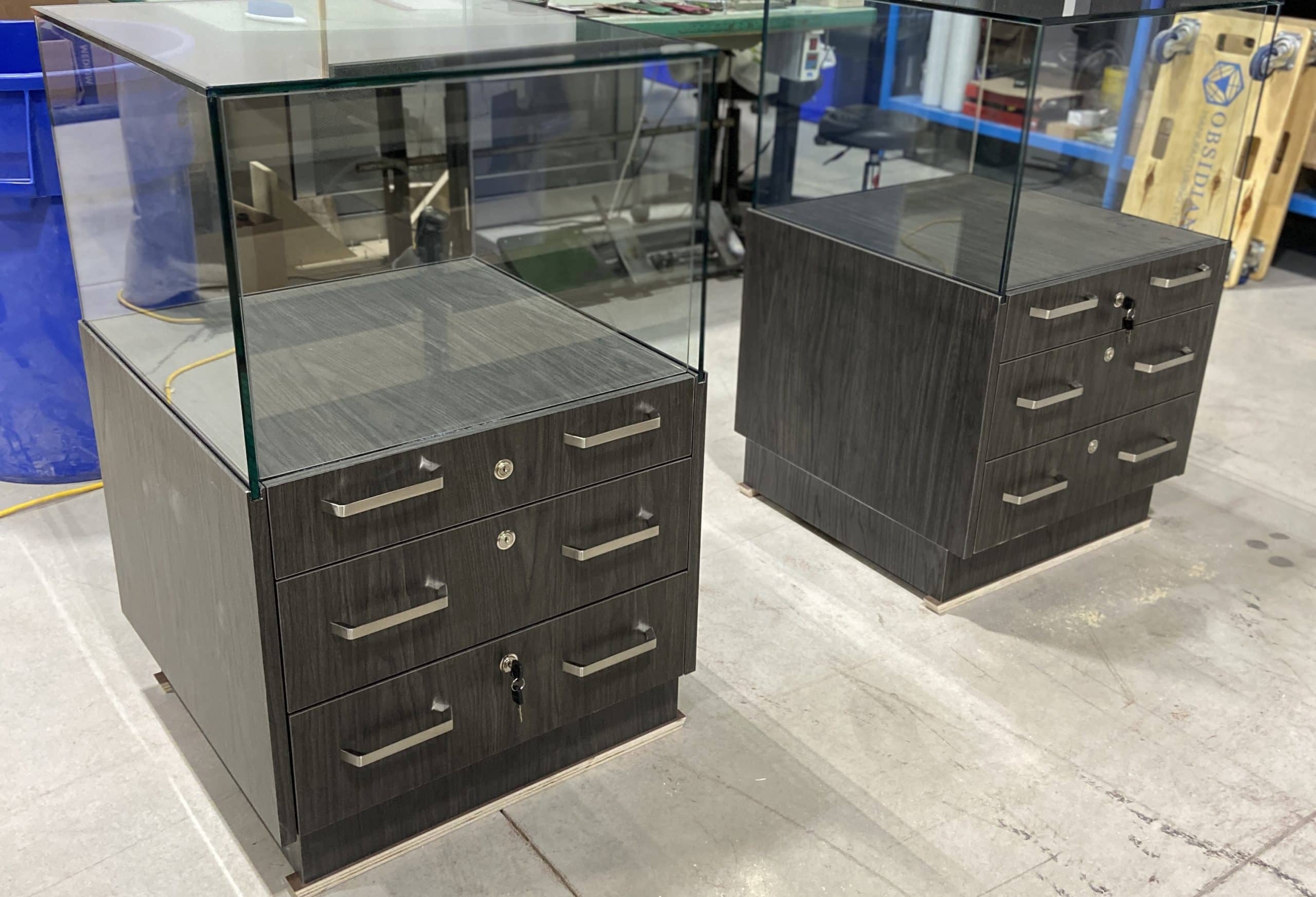 Obsidian Manufacturing - Custom Glass Display Cases