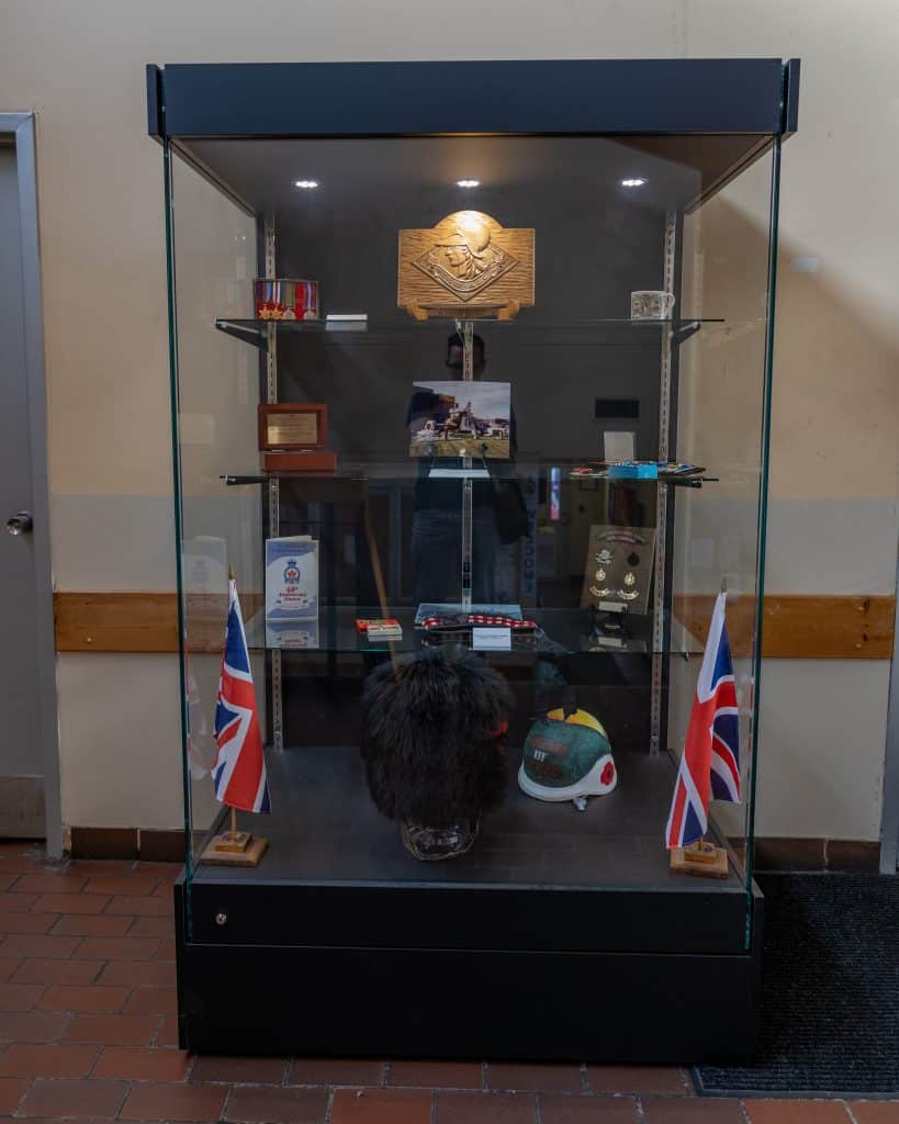 Custom Glass Display Cases For Collectibles in Ontario